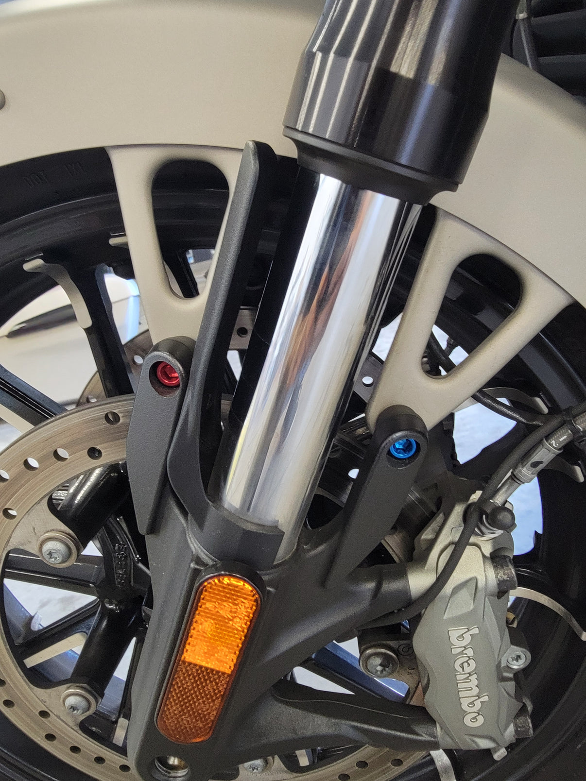 Front Fender Hardware Challenger/Chieftain/Chief – 210 SpeedLab